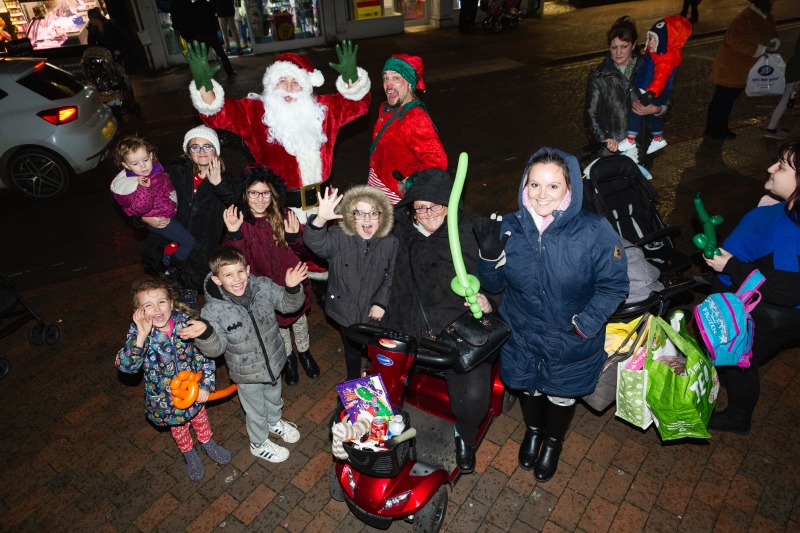 Reindeer bring real festive feel as Spalding’s Christmas lights are ...