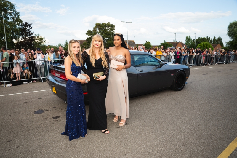 UAH pupils turn on the style at prom – The Voice