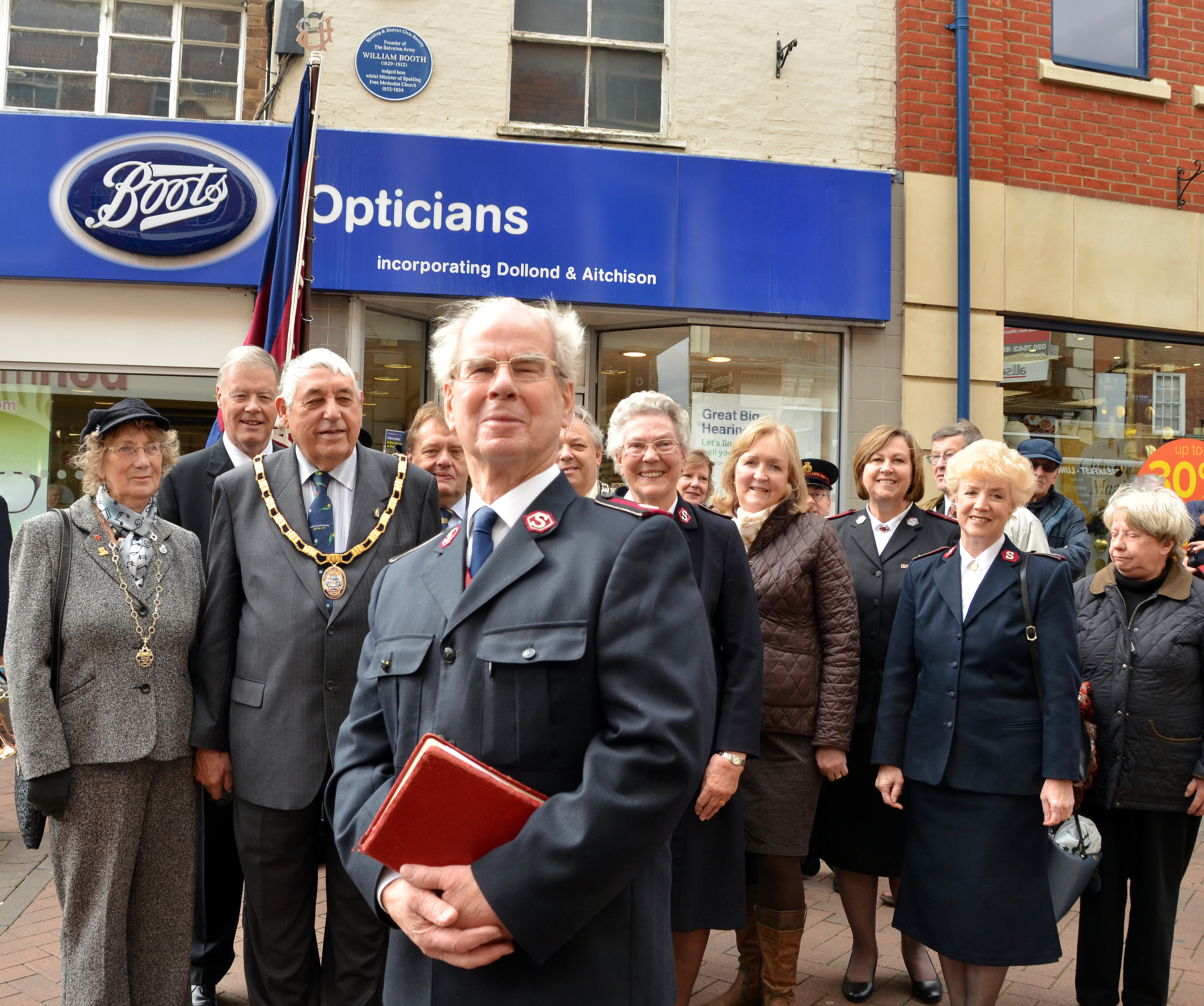 Spalding’s latest blue plaque marks link with The Salvation Army ...
