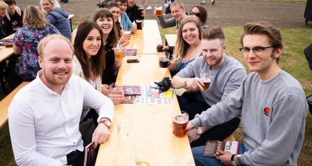 GALLERY: Thousands flock to Spalding Festival – The Voice