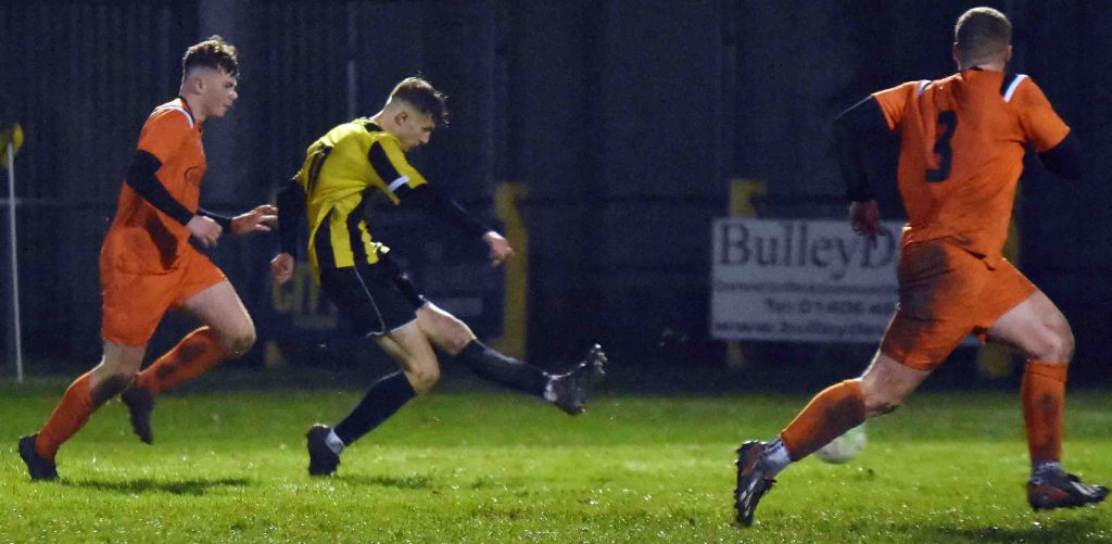 Lockie back to bite Holbeach United but boss Clifton takes the ...