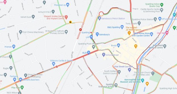 Traffic chaos in Spalding amid reports of railway barriers staying down ...