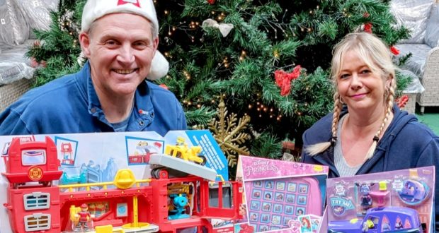 Give a Gift appeal has online support – The Voice