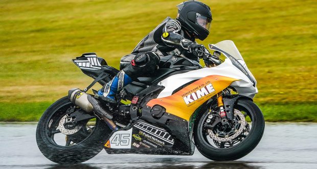 Fisher takes advantage of rain to leap up standings – The Voice